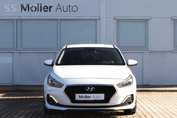 White Hyundai i30 2020 in Ventspils, with an engine capacity of 1.60 L and mileage of 123 thousand km for 7750 €, photo 8 on AUTOMOTO.COM.LV