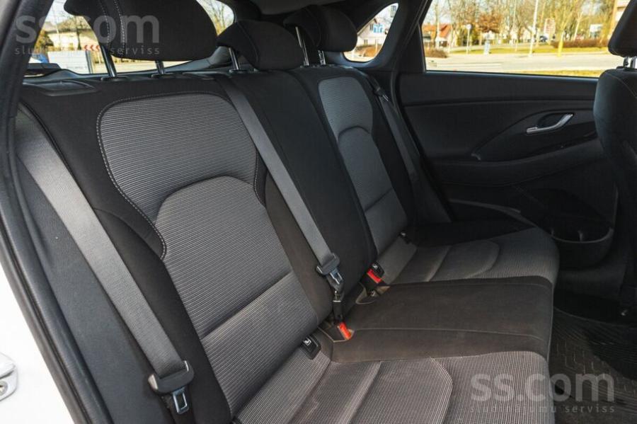 Белый Хендай i30 2020 в Вентспилс, объемом двигателя 1.60 л и пробегом 123 тыс. км за 7750 €, фото 24 на AUTOMOTO.COM.LV