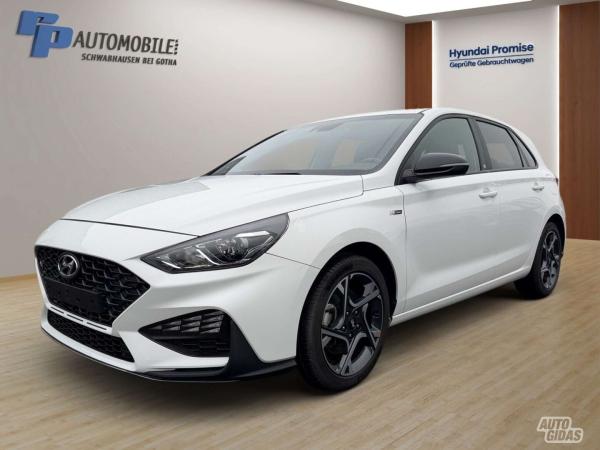Balts Hyundai i30 2024 Kauņa, ar dzinēja tilpumu 1.00 L un nobraukumu 17 tūkst. km par 22735 €, foto 1 vietnē AUTOMOTO.COM.LV