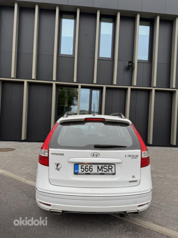 Balts Hyundai i30 2009 Narva, ar dzinēja tilpumu 2.00 L un nobraukumu 266 tūkst. km par 2400 €, foto 5 vietnē AUTOMOTO.COM.LV