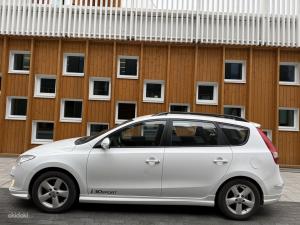 Белый Хендай i30 2009 в Нарва, объемом двигателя 2.00 л и пробегом 266 тыс. км за 2400 €, фото 21 на AUTOMOTO.COM.LV