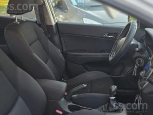 Белый Хендай i30 2010 в Лиепая, объемом двигателя 1.60 л и пробегом 289 тыс. км за 3250 €, фото 17 на AUTOMOTO.COM.LV