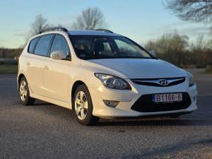 Белый Хендай i30 2010 в Гробиня, объемом двигателя 1.60 л и пробегом 289 тыс. км за 3250 €, фото 5 на AUTOMOTO.COM.LV