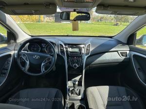Белый Хендай i30 2012 в Таллин, объемом двигателя 1.60 л и пробегом 372 тыс. км за 3700 €, фото 9 на AUTOMOTO.COM.LV