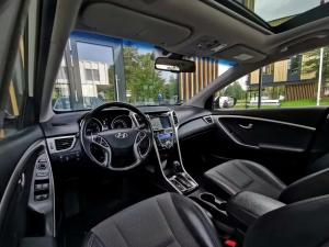 White Hyundai i30 2012 in Riga, with an engine capacity of 1.60 L and mileage of 179 thousand km for 6750 €, photo 9 on AUTOMOTO.COM.LV