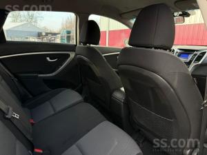 Белый Хендай i30 2014 в Рига, объемом двигателя 1.60 л и пробегом 282 тыс. км за 3990 €, фото 11 на AUTOMOTO.COM.LV
