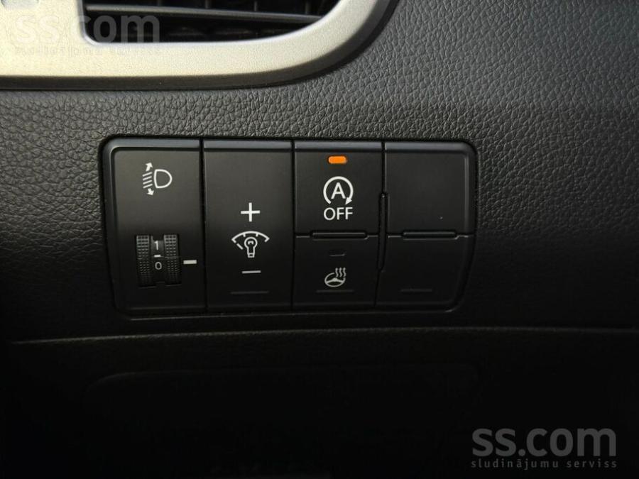 Белый Хендай i30 2014 в Рига, объемом двигателя 1.60 л и пробегом 282 тыс. км за 3990 €, фото 18 на AUTOMOTO.COM.LV