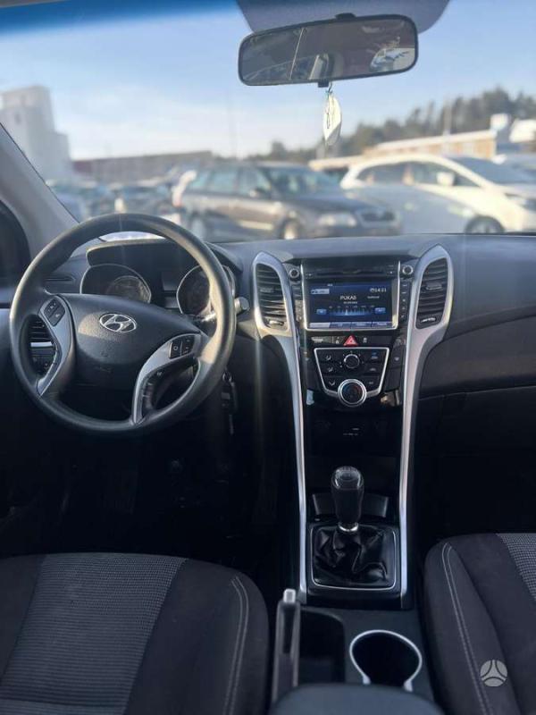 Balts Hyundai i30 2016 Utena, ar dzinēja tilpumu 1.58 L un nobraukumu 300 tūkst. km par 4350 €, foto 10 vietnē AUTOMOTO.COM.LV