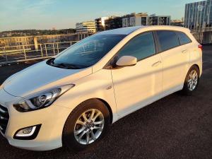 White Hyundai i30 2016 in Vilnius, with an engine capacity of 1.59 L and mileage of 179 thousand km for 5650 €, photo 4 on AUTOMOTO.COM.LV
