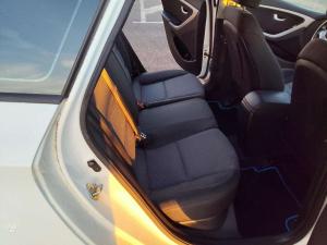 White Hyundai i30 2016 in Vilnius, with an engine capacity of 1.59 L and mileage of 179 thousand km for 5650 €, photo 13 on AUTOMOTO.COM.LV