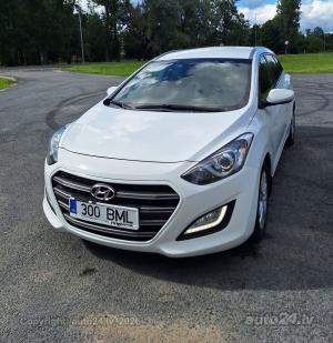 Белый Хендай i30 2016 в Пайде, объемом двигателя 1.60 л и пробегом 186 тыс. км за 5300 €, фото  на AUTOMOTO.COM.LV
