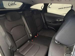 White Hyundai i30 2018 in Vilnius, with an engine capacity of 1.35 L and mileage of 125 thousand km for 9500 €, photo 14 on AUTOMOTO.COM.LV