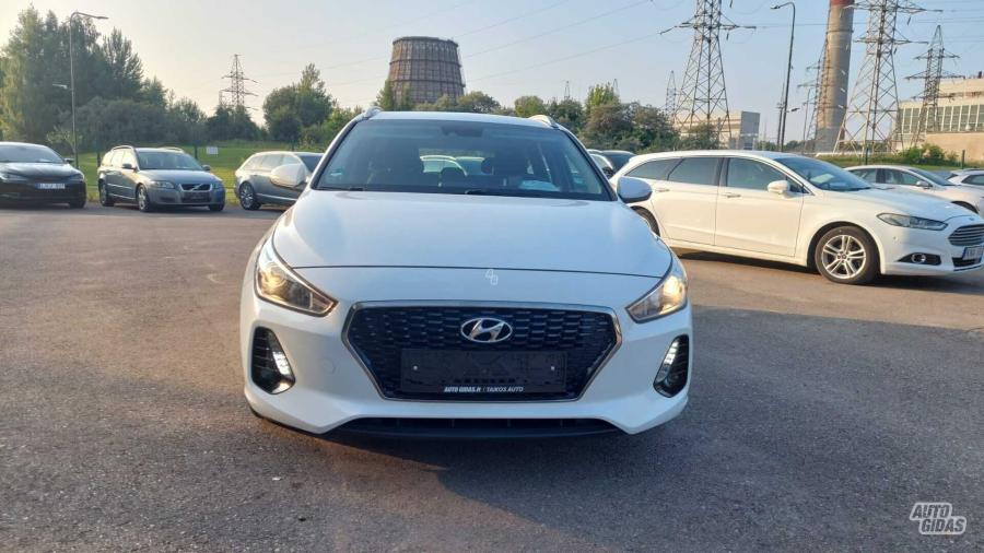 Белый Хендай i30 2018 в Каунас, объемом двигателя 1.40 л и пробегом 173 тыс. км за 7150 €, фото 6 на AUTOMOTO.COM.LV