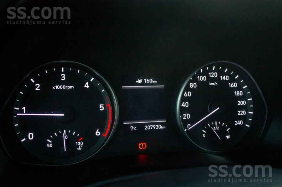 Balts Hyundai i30 2018 Jelgava, ar dzinēja tilpumu 1.60 L un nobraukumu 208 tūkst. km par 6990 €, foto 14 vietnē AUTOMOTO.COM.LV
