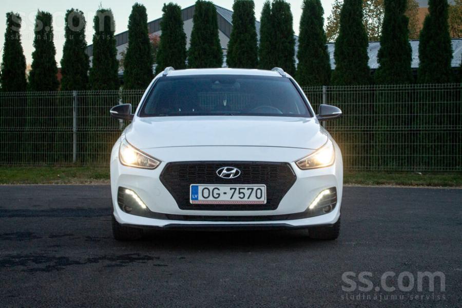 Белый Хендай i30 2018 в Елгава, объемом двигателя 1.60 л и пробегом 208 тыс. км за 6990 €, фото 3 на AUTOMOTO.COM.LV