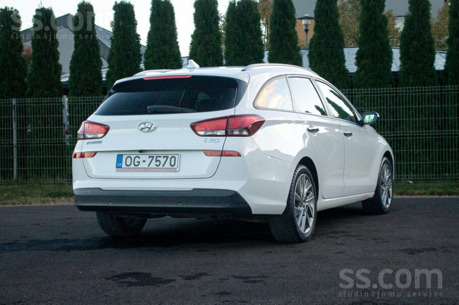 Белый Хендай i30 2018 в Елгава, объемом двигателя 1.60 л и пробегом 208 тыс. км за 6990 €, фото 7 на AUTOMOTO.COM.LV