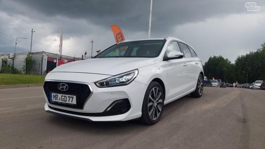 Белый Хендай i30 2019 в Каунас, объемом двигателя 1.60 л и пробегом 209 тыс. км за 8250 €, фото 1 на AUTOMOTO.COM.LV