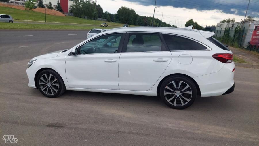 Белый Хендай i30 2019 в Каунас, объемом двигателя 1.60 л и пробегом 209 тыс. км за 8250 €, фото 6 на AUTOMOTO.COM.LV