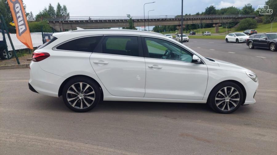Белый Хендай i30 2019 в Каунас, объемом двигателя 1.60 л и пробегом 209 тыс. км за 8250 €, фото 12 на AUTOMOTO.COM.LV
