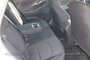 Белый Хендай i30 2019 в Йыхви, объемом двигателя 1.60 л и пробегом 22 тыс. км за 8700 €, фото 5 на AUTOMOTO.COM.LV