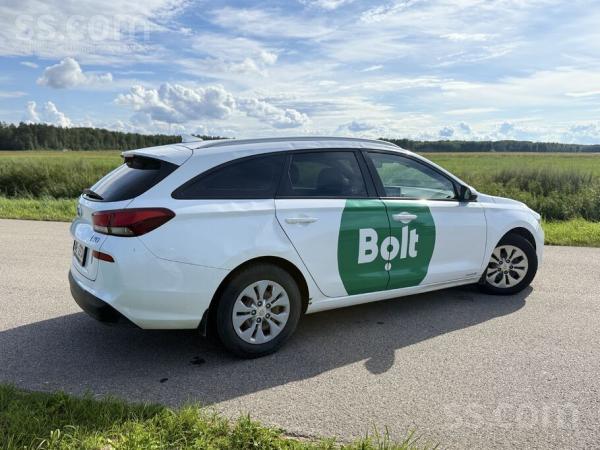 Белый Хендай i30 2019 в Рига, объемом двигателя 1.40 л и пробегом 195 тыс. км за 4500 €, фото 5 на AUTOMOTO.COM.LV