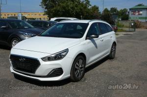 White Hyundai i30 2019 in Johvi, with an engine capacity of 1.60 L and mileage of 220 thousand km for 8700 €, photo  on AUTOMOTO.COM.LV