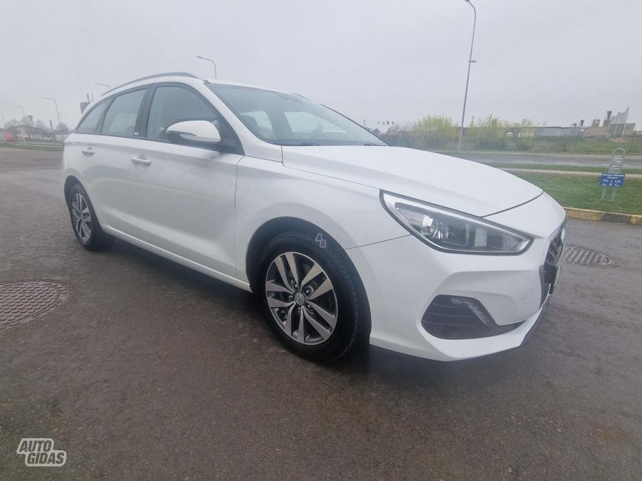 Белый Хендай i30 2020 в Кретинга, объемом двигателя 1.60 л и пробегом 174 тыс. км за 8350 €, фото 3 на AUTOMOTO.COM.LV
