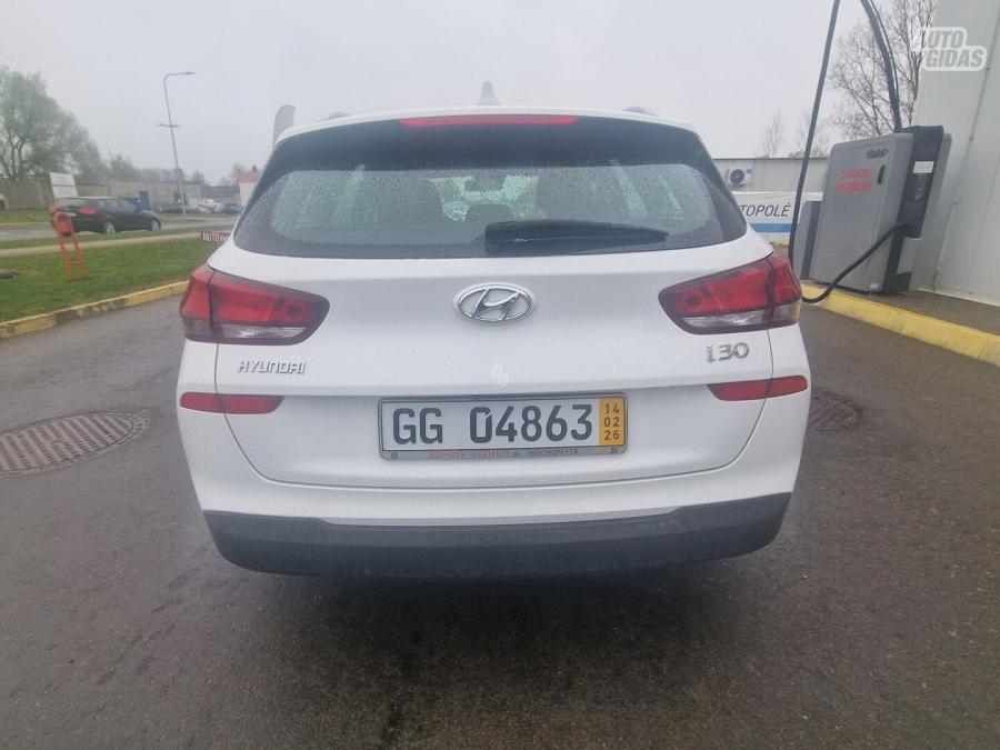 Белый Хендай i30 2020 в Кретинга, объемом двигателя 1.60 л и пробегом 174 тыс. км за 8350 €, фото 6 на AUTOMOTO.COM.LV