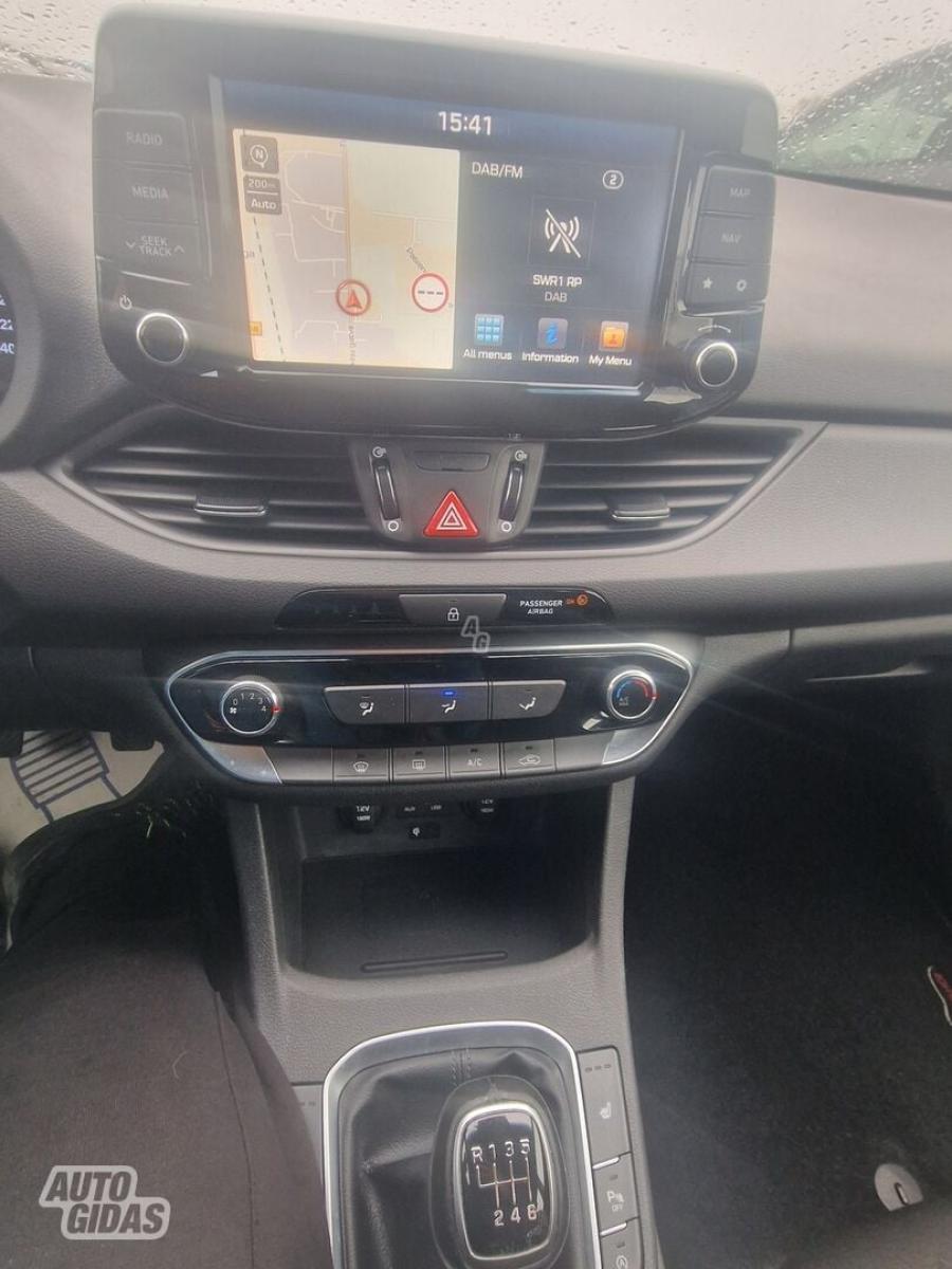 Белый Хендай i30 2020 в Кретинга, объемом двигателя 1.60 л и пробегом 174 тыс. км за 8350 €, фото 14 на AUTOMOTO.COM.LV