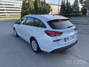 Balts Hyundai i30 2020 Rīga, ar dzinēja tilpumu 1.40 L un nobraukumu 90 tūkst. km par 9300 €, foto 3 vietnē AUTOMOTO.COM.LV