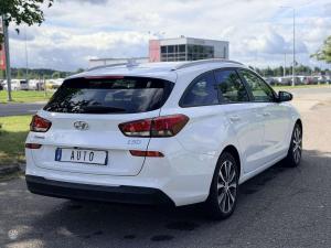 Белый Хендай i30 2020 в Таураге, объемом двигателя 1.60 л и пробегом 147 тыс. км за 7999 €, фото 11 на AUTOMOTO.COM.LV
