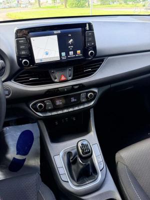 Белый Хендай i30 2020 в Таураге, объемом двигателя 1.60 л и пробегом 147 тыс. км за 7999 €, фото 19 на AUTOMOTO.COM.LV