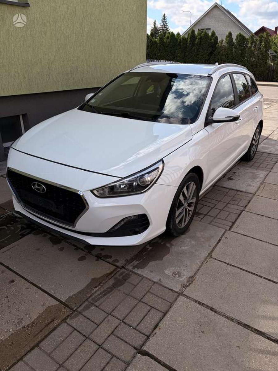 Белый Хендай i30 2020 в Мариямполе, объемом двигателя 1.60 л и пробегом 110 тыс. км за 6200 €, фото 1 на AUTOMOTO.COM.LV