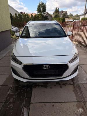 Белый Хендай i30 2020 в Мариямполе, объемом двигателя 1.60 л и пробегом 110 тыс. км за 6200 €, фото 4 на AUTOMOTO.COM.LV