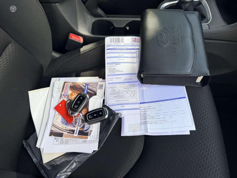 Balts Hyundai i30 2020 Tauragė, ar dzinēja tilpumu 1.60 L un nobraukumu 147 tūkst. km par 8299 €, foto 33 vietnē AUTOMOTO.COM.LV
