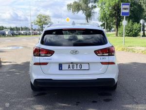 Белый Хендай i30 2020 в Таураге, объемом двигателя 1.60 л и пробегом 147 тыс. км за 8299 €, фото 10 на AUTOMOTO.COM.LV