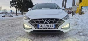 White Hyundai i30 2021 in Taurage, with an engine capacity of 1.60 L and mileage of 180 thousand km for 8900 €, photo 5 on AUTOMOTO.COM.LV