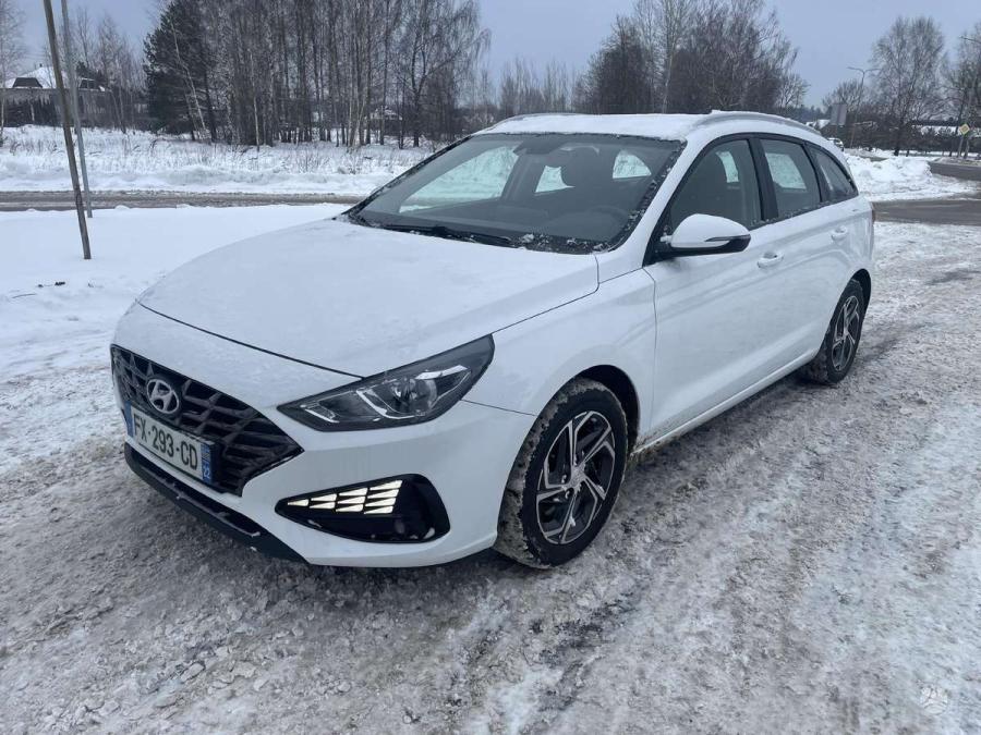 Balts Hyundai i30 2021 Tauragė, ar dzinēja tilpumu 1.60 L un nobraukumu 267 tūkst. km par 7200 €, foto 1 vietnē AUTOMOTO.COM.LV