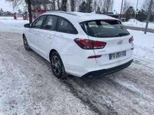 Balts Hyundai i30 2021 Tauragė, ar dzinēja tilpumu 1.60 L un nobraukumu 267 tūkst. km par 7200 €, foto 5 vietnē AUTOMOTO.COM.LV
