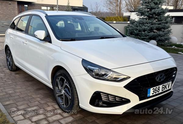Белый Хендай i30 2021 в Пярну, объемом двигателя 1.60 л и пробегом 108 тыс. км за 10990 €, фото 2 на AUTOMOTO.COM.LV