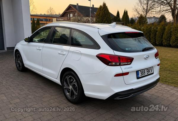 Белый Хендай i30 2021 в Пярну, объемом двигателя 1.60 л и пробегом 108 тыс. км за 10990 €, фото 4 на AUTOMOTO.COM.LV