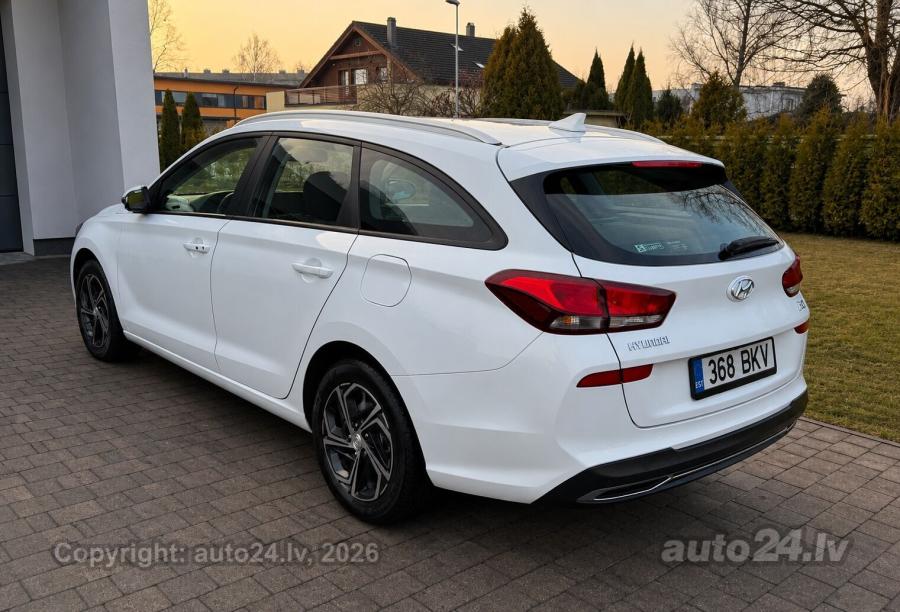Белый Хендай i30 2021 в Пярну, объемом двигателя 1.60 л и пробегом 108 тыс. км за 10990 €, фото 5 на AUTOMOTO.COM.LV