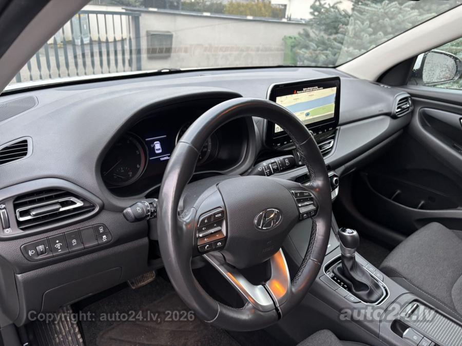Белый Хендай i30 2021 в Пярну, объемом двигателя 1.60 л и пробегом 108 тыс. км за 10990 €, фото 8 на AUTOMOTO.COM.LV