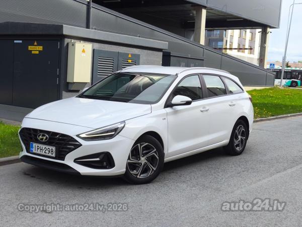 Balts Hyundai i30 2021 Tallina, ar dzinēja tilpumu 1.00 L un nobraukumu 69 tūkst. km par 14998 €, foto 3 vietnē AUTOMOTO.COM.LV
