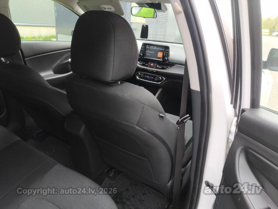 Белый Хендай i30 2021 в Таллин, объемом двигателя 1.00 л и пробегом 69 тыс. км за 14998 €, фото 14 на AUTOMOTO.COM.LV