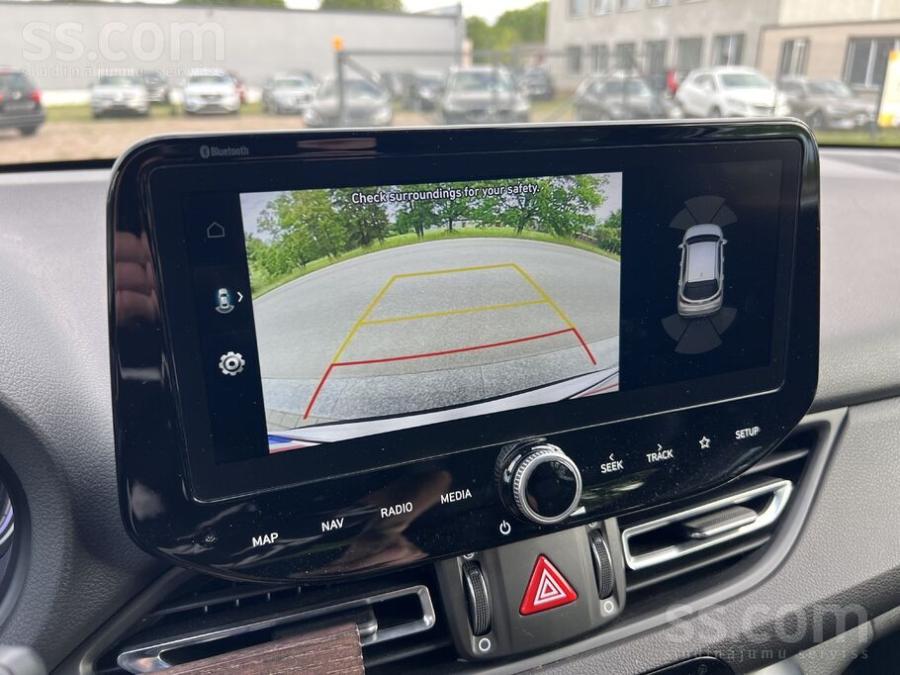 Белый Хендай i30 2021 в Лимбажи, объемом двигателя 1.60 л и пробегом 69 тыс. км за 15550 €, фото 17 на AUTOMOTO.COM.LV