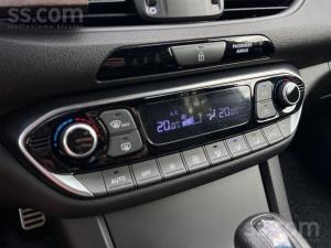 Белый Хендай i30 2021 в Лимбажи, объемом двигателя 1.60 л и пробегом 69 тыс. км за 15550 €, фото 19 на AUTOMOTO.COM.LV