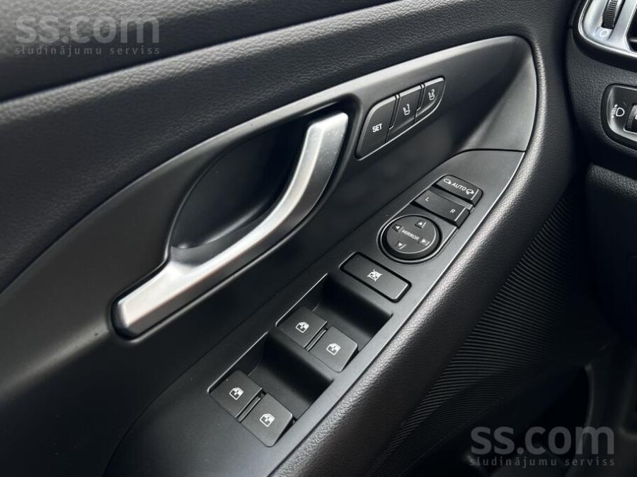 Белый Хендай i30 2021 в Лимбажи, объемом двигателя 1.60 л и пробегом 69 тыс. км за 15550 €, фото 26 на AUTOMOTO.COM.LV