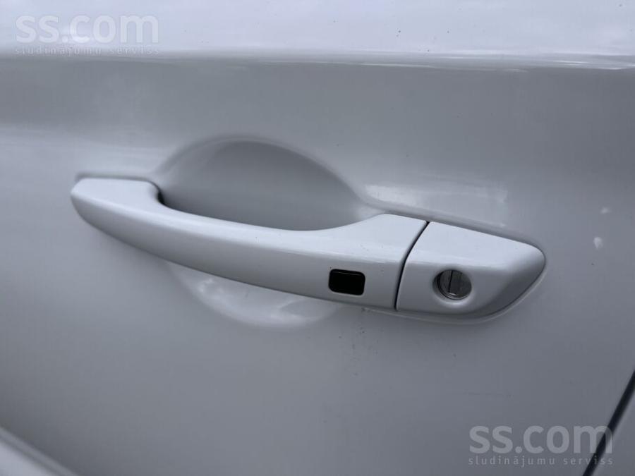 Белый Хендай i30 2021 в Лимбажи, объемом двигателя 1.60 л и пробегом 69 тыс. км за 15550 €, фото 30 на AUTOMOTO.COM.LV