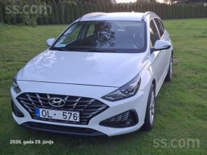 Белый Хендай i30 2021 в Валмиера, объемом двигателя 1.50 л и пробегом 111 тыс. км за 9100 €, фото 3 на AUTOMOTO.COM.LV